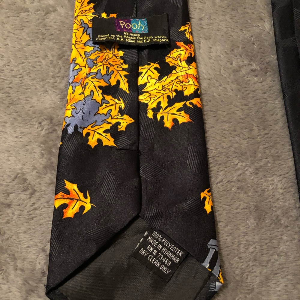 Winnie The Pooh, Eeyore, & Tigger Fall/Autumn Tie - Gem